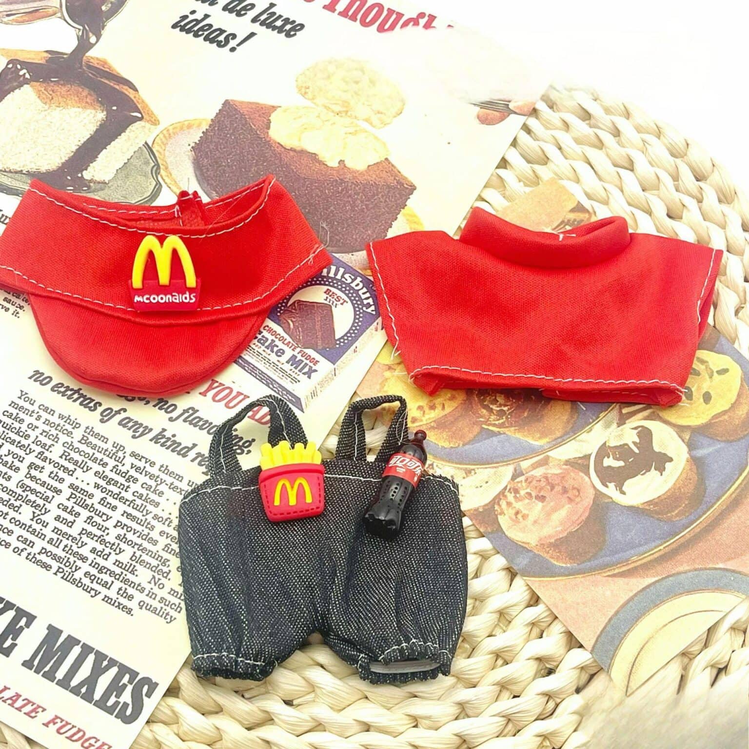 Fast Food Worker-Inspired Uniform Set For Labubu - Labubu Hut